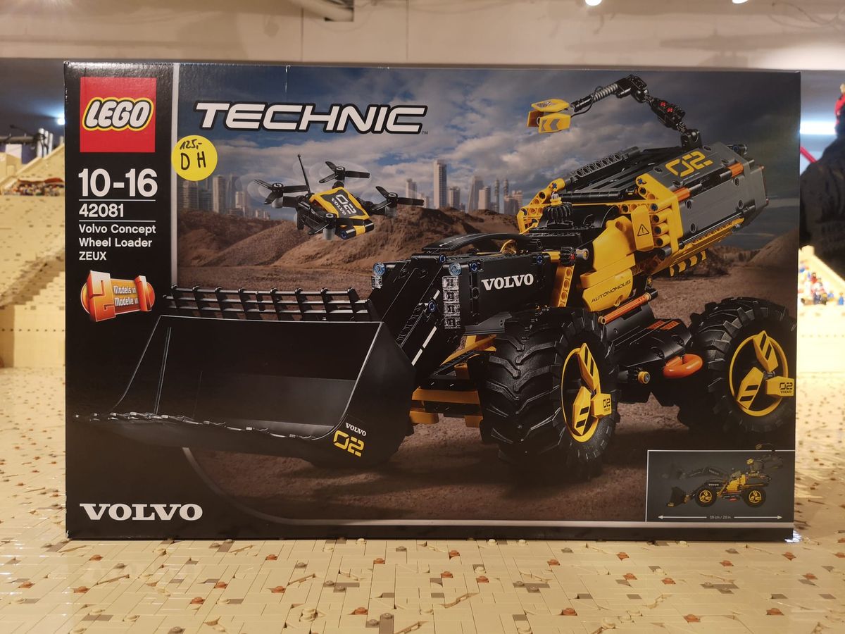 Volvo Concept Wheel Loader ZEUX | JB Spielwaren