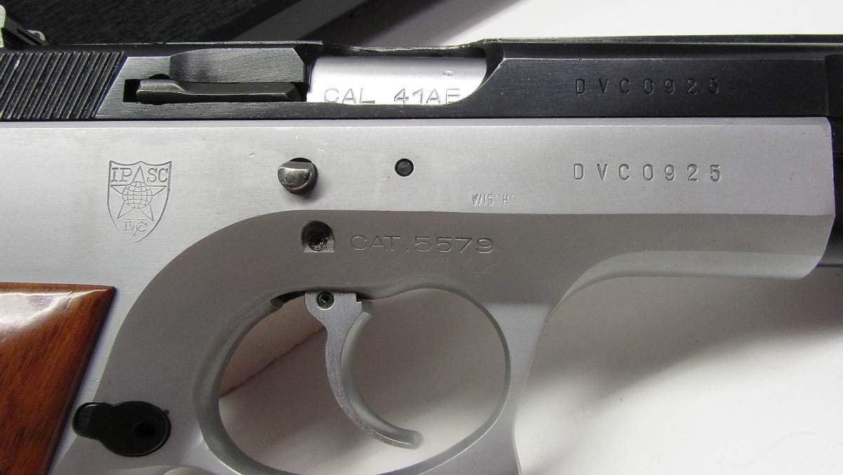 Pistole Tanfoglio THE ULTRA -IPSC .41AE u. Wechsellauf 9mmLuger - eGun