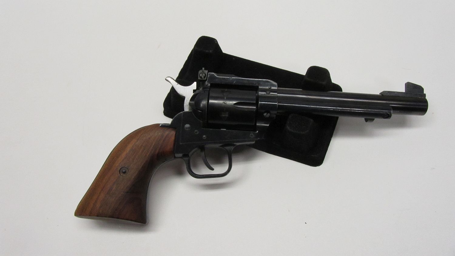 Revolver Herbert Schmidt (HS) Model 21 in Kaliber .22 Magnum mit ...
