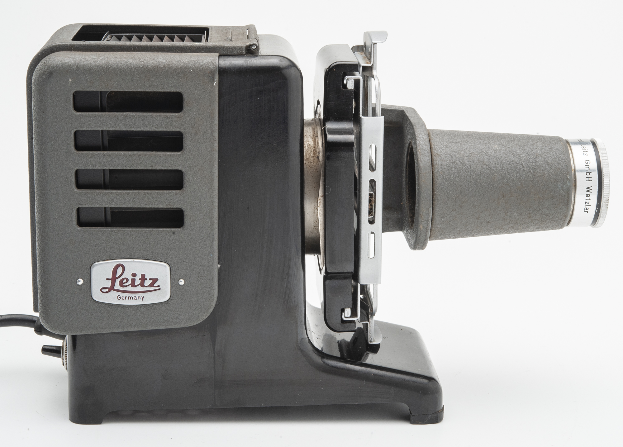 Leitz Wetzlar Prado 150 DUUYO Diaprojektor Slide Projector - Hektor 8 ...