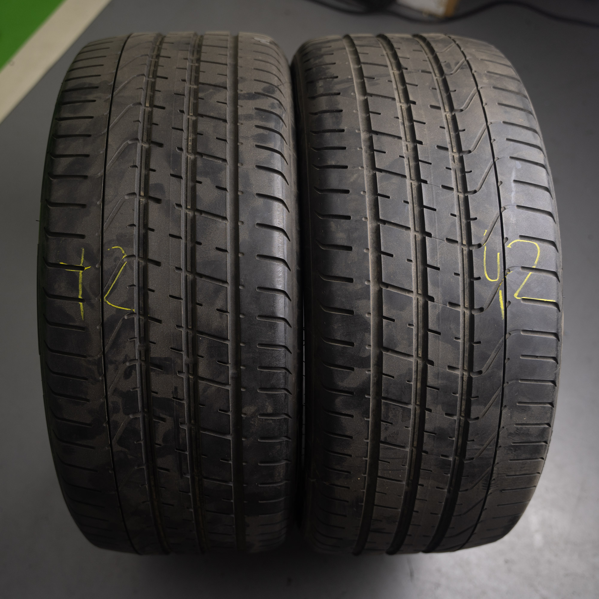 2x Pirelli Pzero 275/35 R21 103Y DOT 0714 5,5mm Sommerreifen
