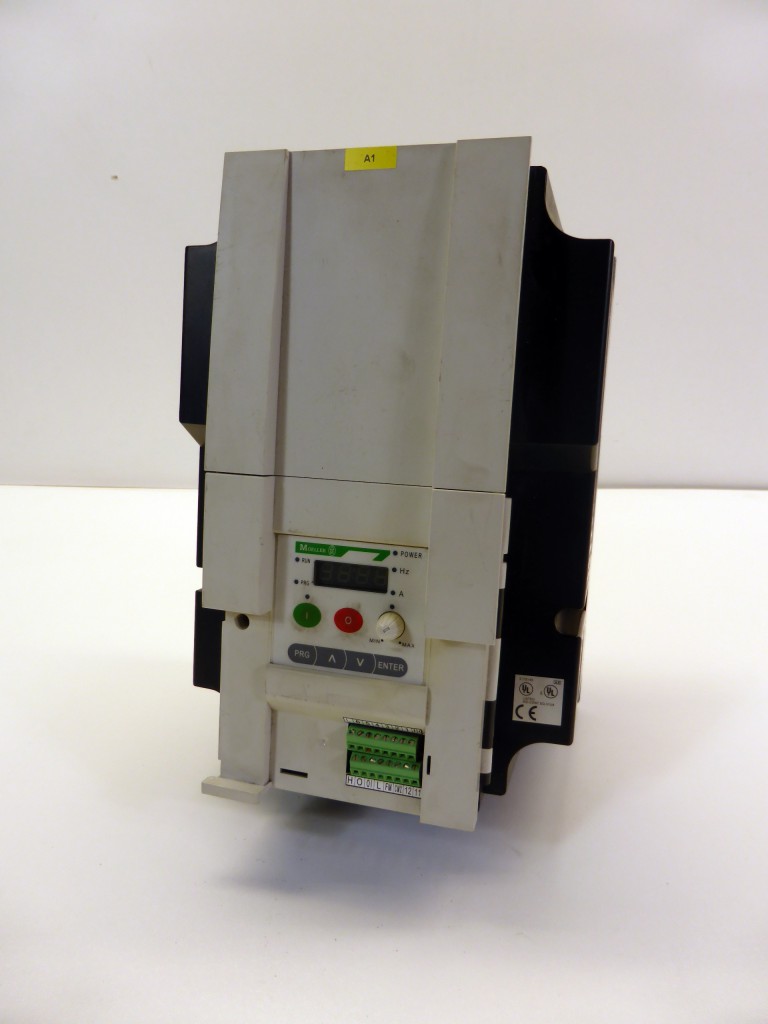 Moeller DV5-340-5K5 Frequenzumrichter Umrichter DV5 340-5K5 5,5 KW ...