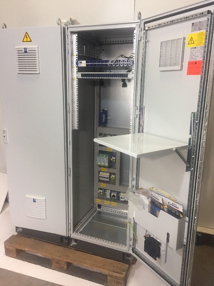 Kommunikationsschrank Istab Hirschmann Mach 1020 f. Solar 13.000euro ...