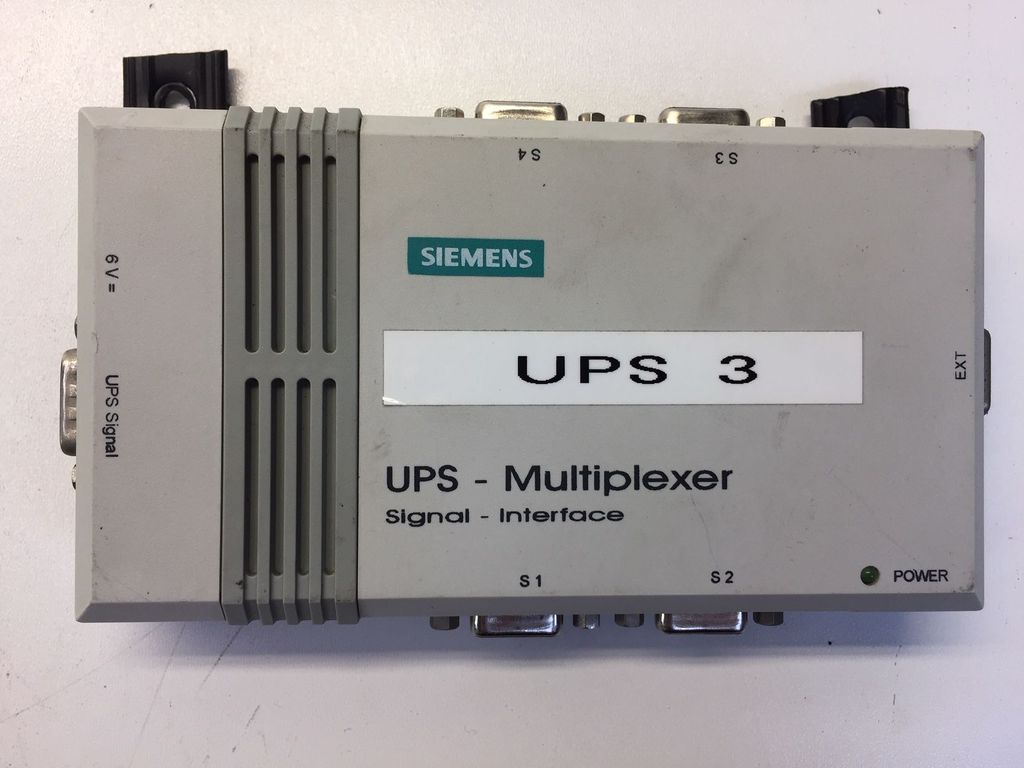 Fujitsu Siemens Multiplexer 6SU5931-0AA11 TYP MP 11 9-Polig | Komplett ...
