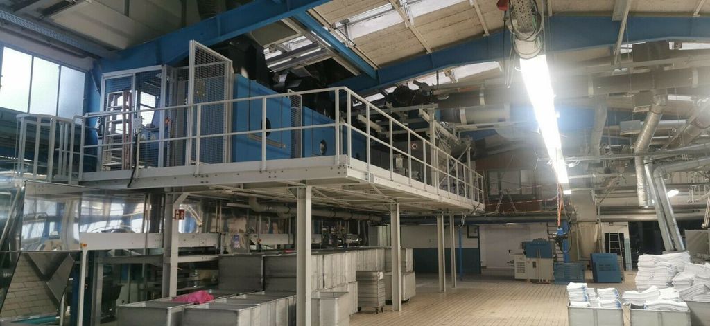 Stahl Bühne Industrie Podest Lagerbühne Stahlbaubühne 13 x 5,5m Höhe 2 ...