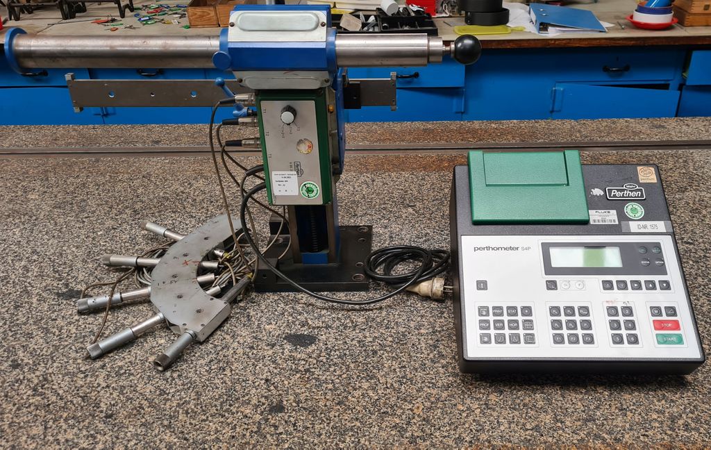 Mahr Perthen Perthometer S4P Rauheitsmessgerät Oberflächenmessgerät ...