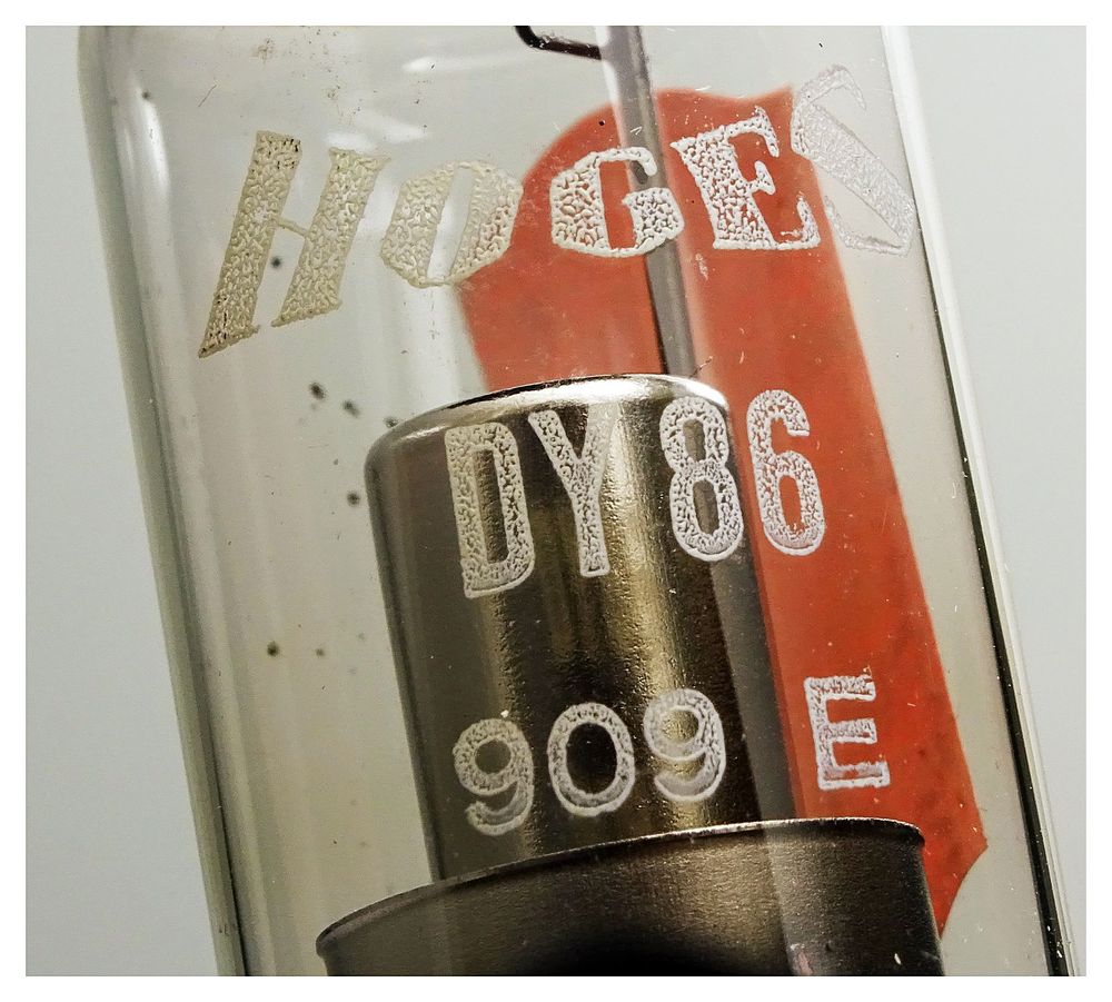 high voltage rectifier tube DY86 Hoges #15112