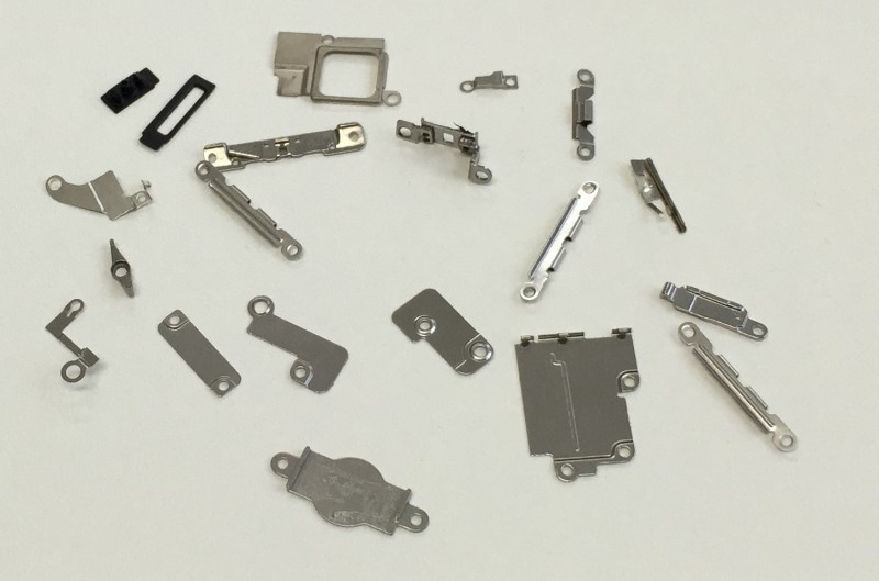 Set of internal metal brackets (20 pieces) for iPhone 5 | Sintech Shop UK